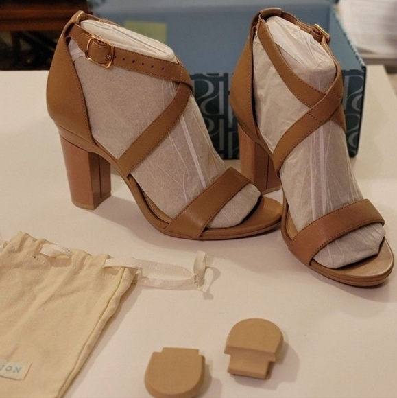 Pashion Footwear | Shoes | Pashion Convertable Heels | Poshmark